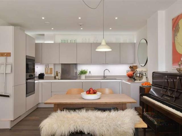 2 Bedroom Apartment Flat