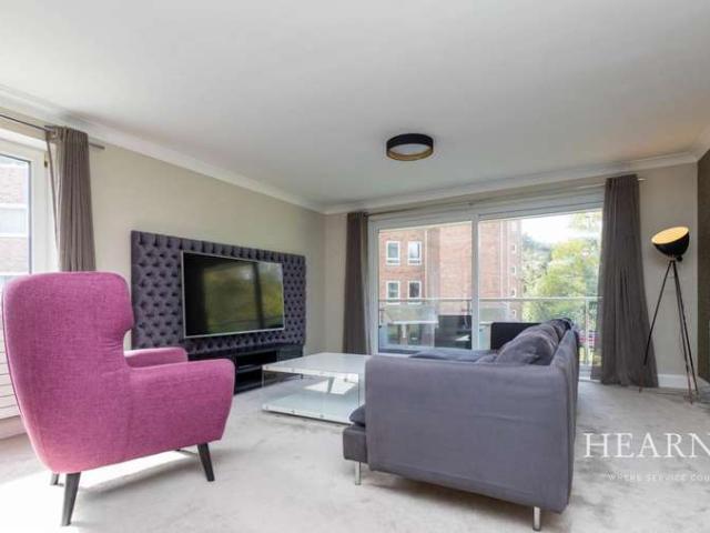 2 Bedroom Apartment Flat