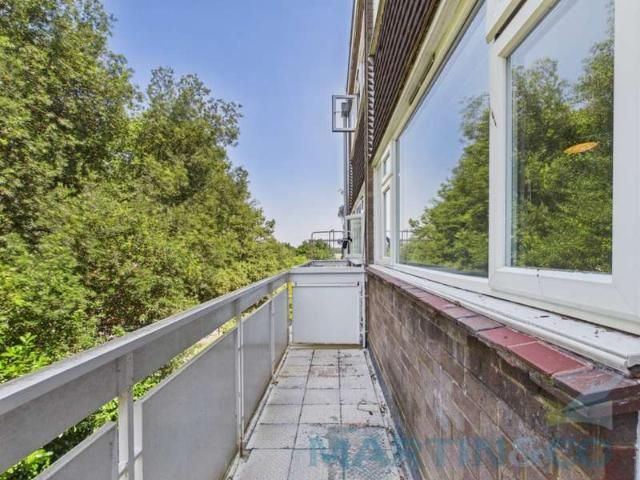 2 Bedroom Apartment Flat