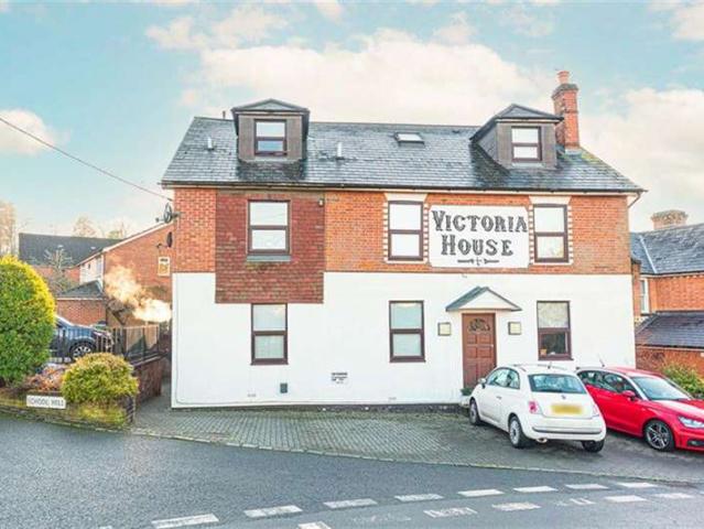 2 Bedroom Apartment Flat