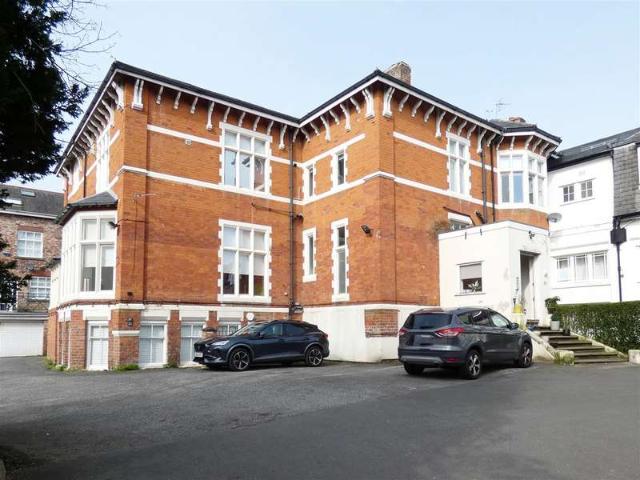 2 Bedroom Apartment Flat