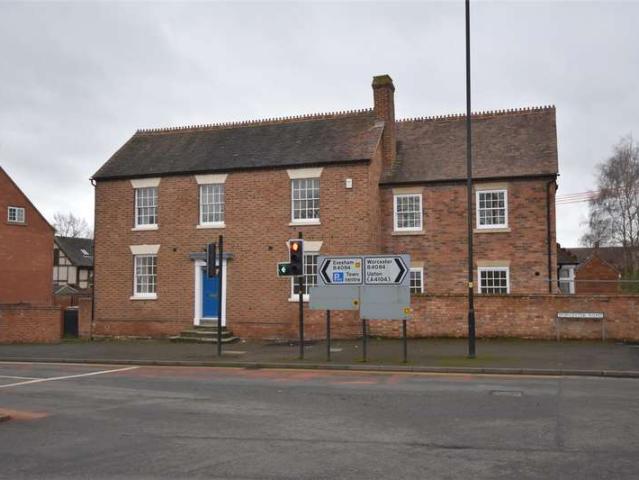 2 Bedroom Apartment Flat