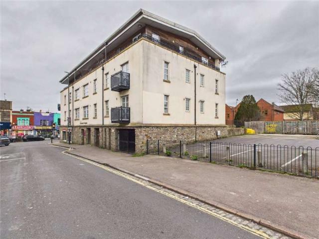 2 Bedroom Apartment Flat