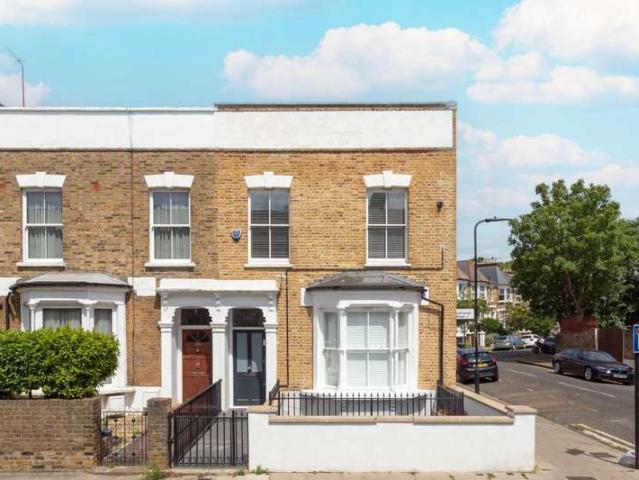 2 Bedroom Apartment Flat