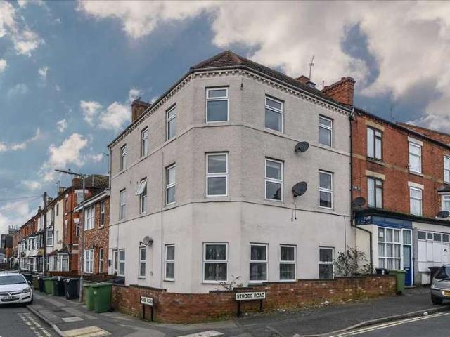 2 Bedroom Apartment Flat