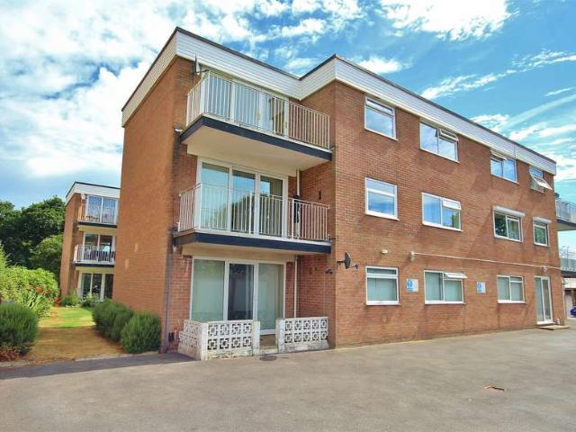2 Bedroom Apartment Flat