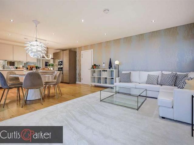 2 Bedroom Apartment Flat