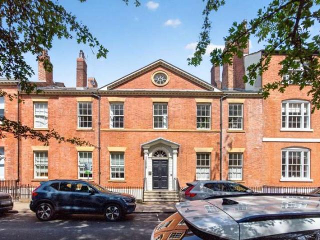 2 Bedroom Apartment Flat