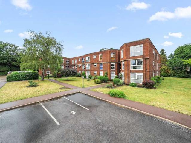 2 Bedroom Apartment Flat