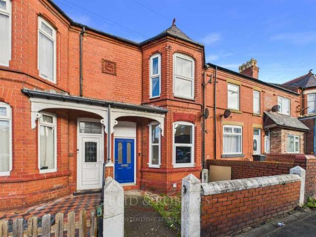2 Bedroom Apartment Flat
