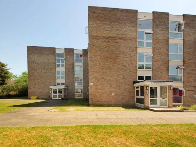 2 Bedroom Apartment Flat