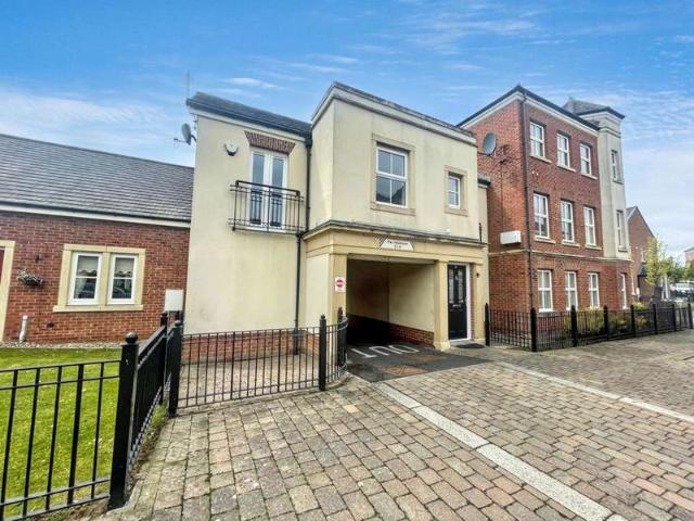 2 Bedroom Apartment Flat