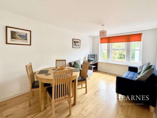 2 Bedroom Apartment Flat