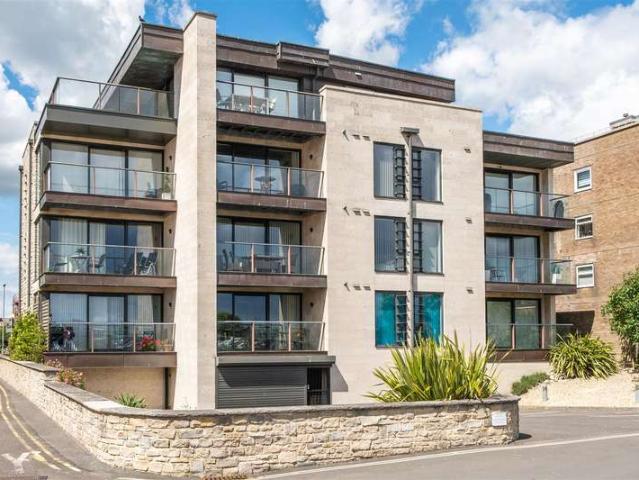 2 Bedroom Apartment Flat