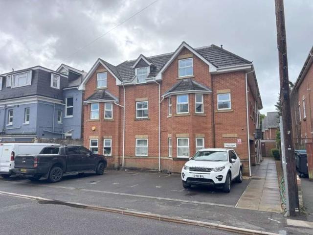 2 Bedroom Apartment Flat