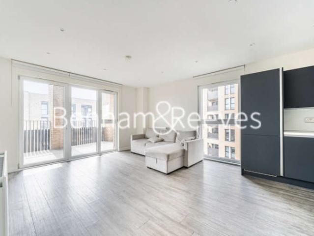2 Bedroom Apartment Flat