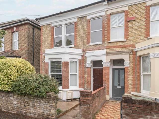 2 Bedroom Apartment Flat