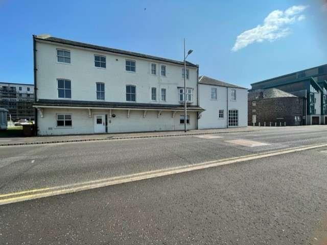 2 Bedroom Apartment Flat