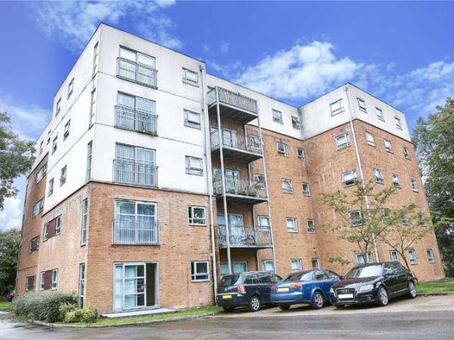 2 Bedroom Apartment Flat