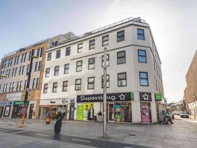 2 Bedroom Apartment Flat