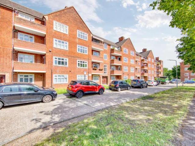 2 Bedroom Apartment Flat