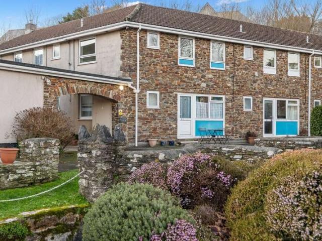 2 Bedroom Apartment Flat