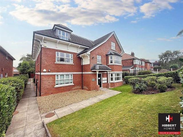 2 Bedroom Apartment Flat