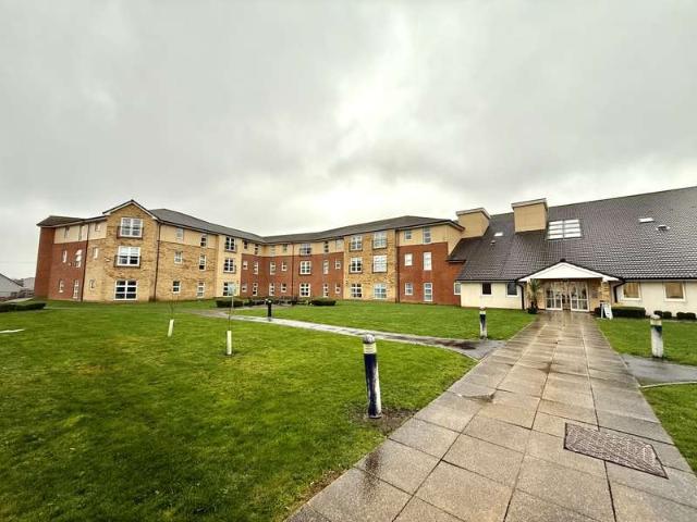 2 Bedroom Apartment Flat