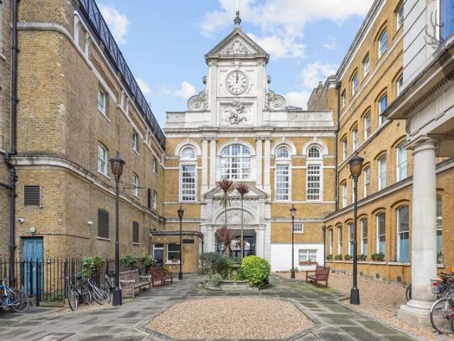2 Bedroom Flat