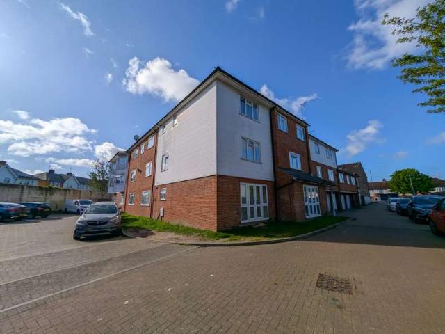 2 Bedroom Apartment Flat