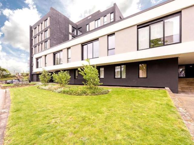 2 Bedroom Apartment Flat