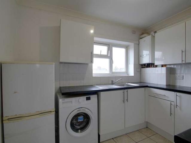 2 Bedroom Apartment Flat