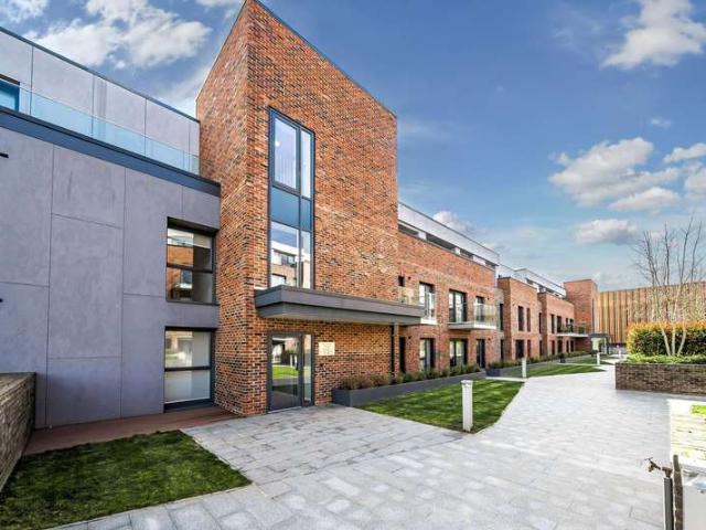 2 Bedroom Apartment Flat