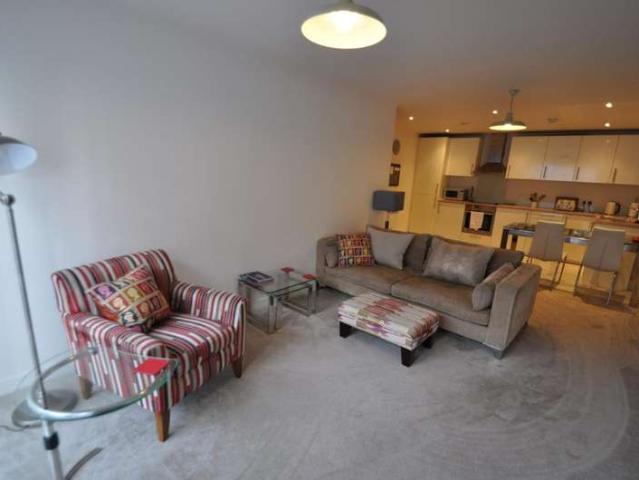 2 Bedroom Apartment Flat