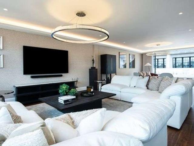 3 Bedroom Apartment Flat
