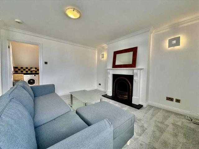 2 Bedroom Apartment Flat