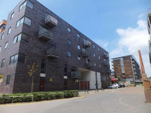 2 Bedroom Apartment Flat