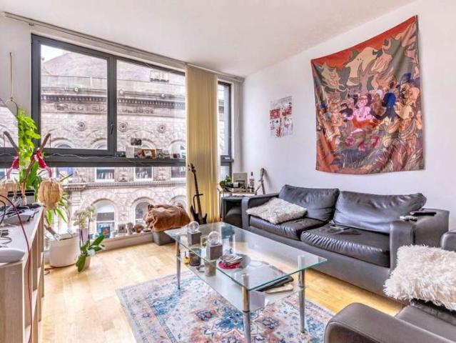 2 Bedroom Apartment Flat