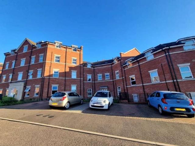 2 Bedroom Apartment Flat