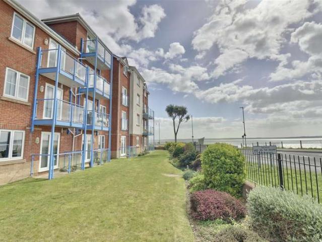 2 Bedroom Apartment Flat