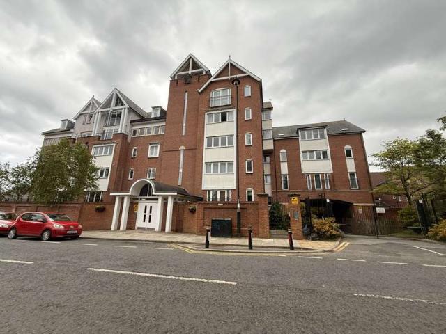 2 Bedroom Apartment Flat