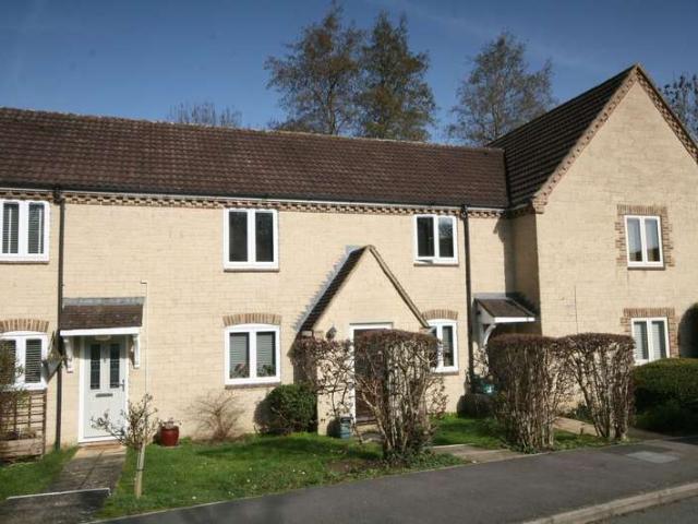 2 Bedroom Apartment Flat