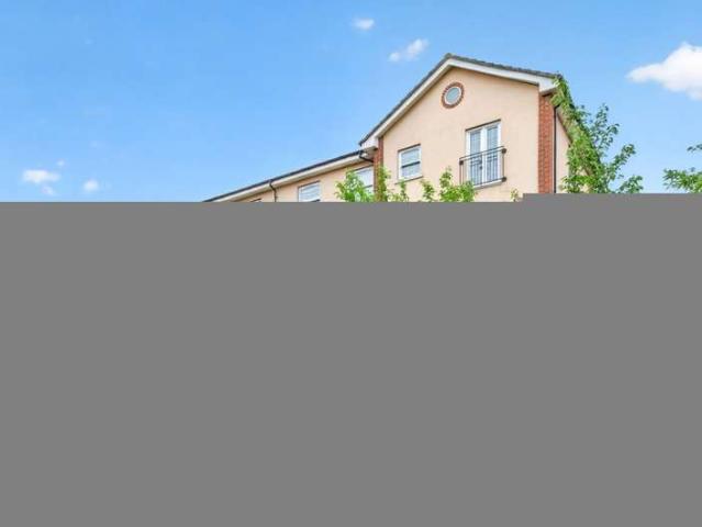 2 Bedroom Apartment Flat