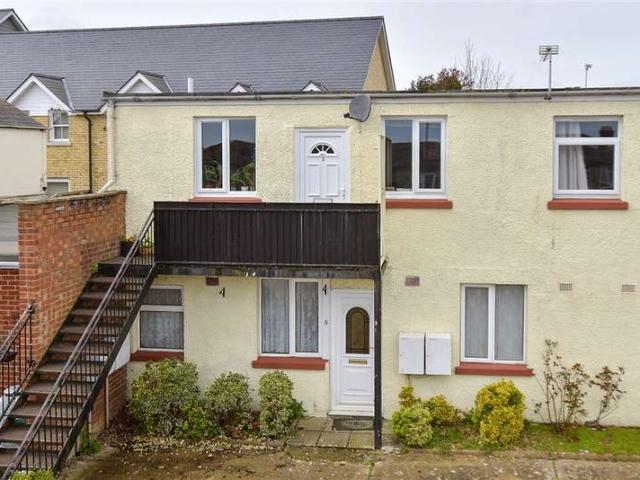 2 Bedroom Apartment Flat