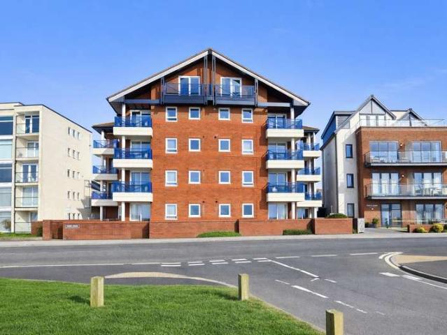 2 Bedroom Apartment Flat