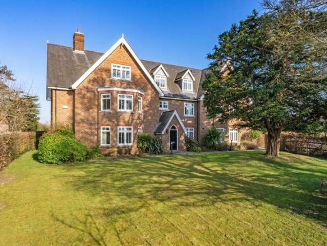 2 Bedroom Apartment Flat