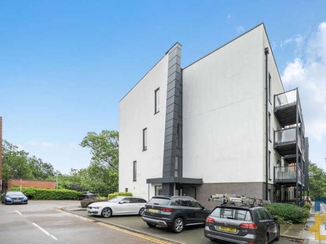 2 Bedroom Apartment Flat