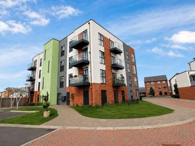 2 Bedroom Apartment Flat