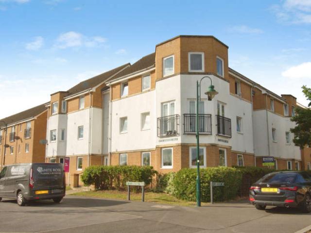 2 Bedroom Apartment Flat