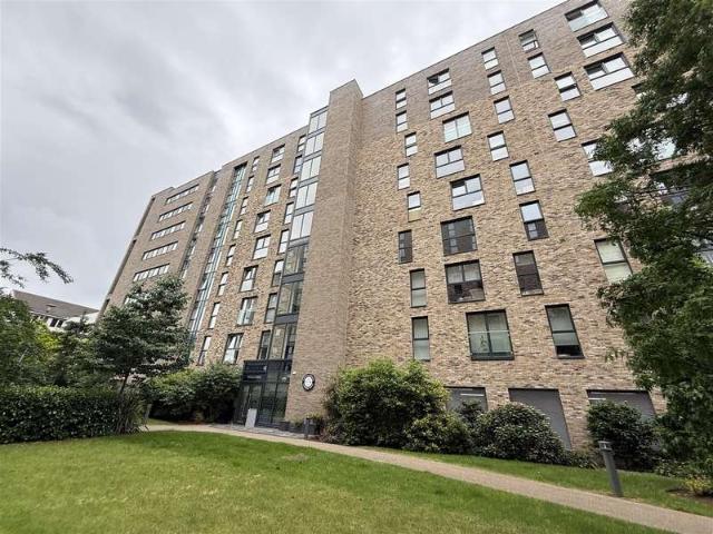 2 Bedroom Apartment Flat